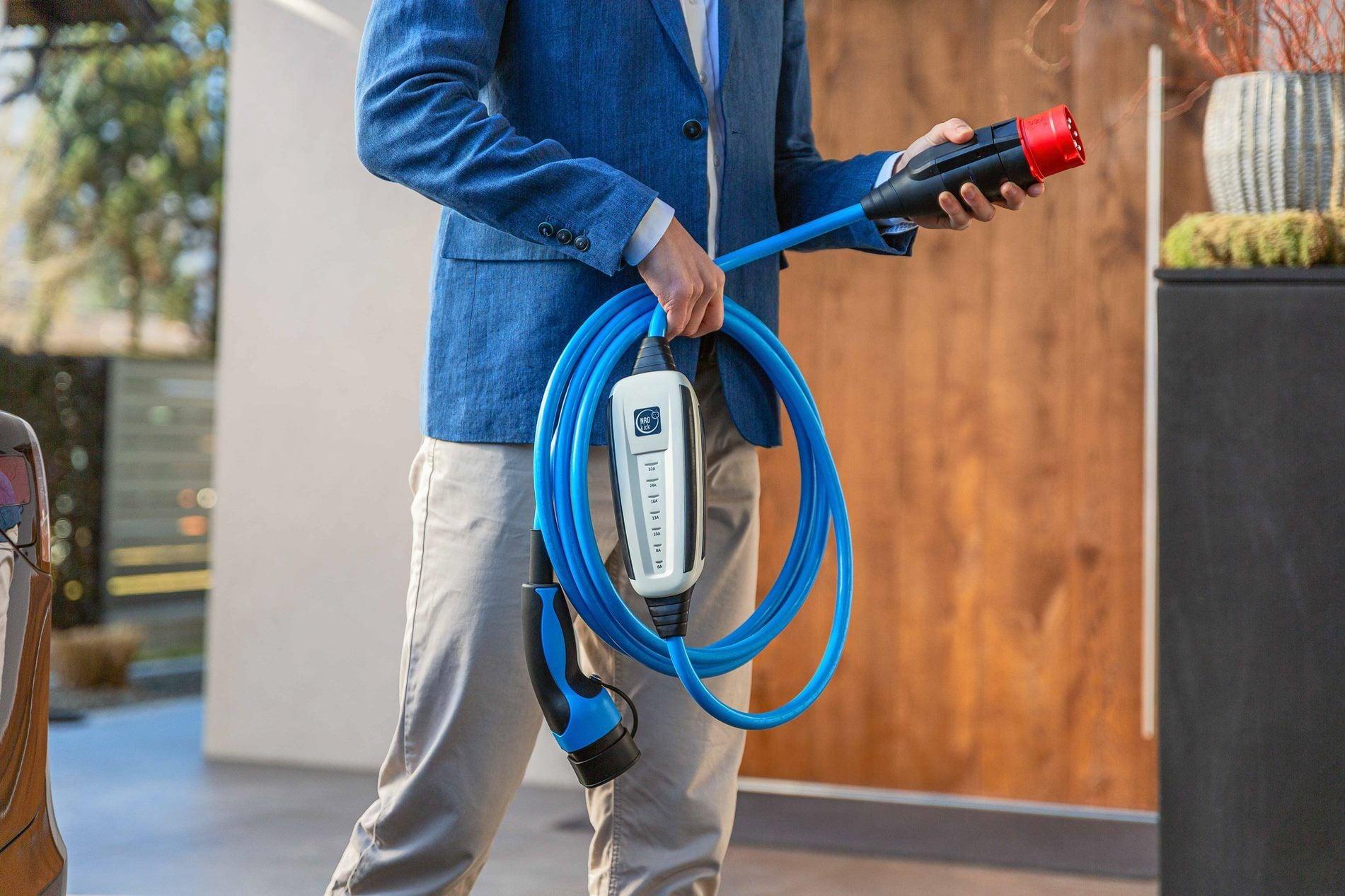 Mobile Ladestationen, mobile Wallboxen fürs E-Auto